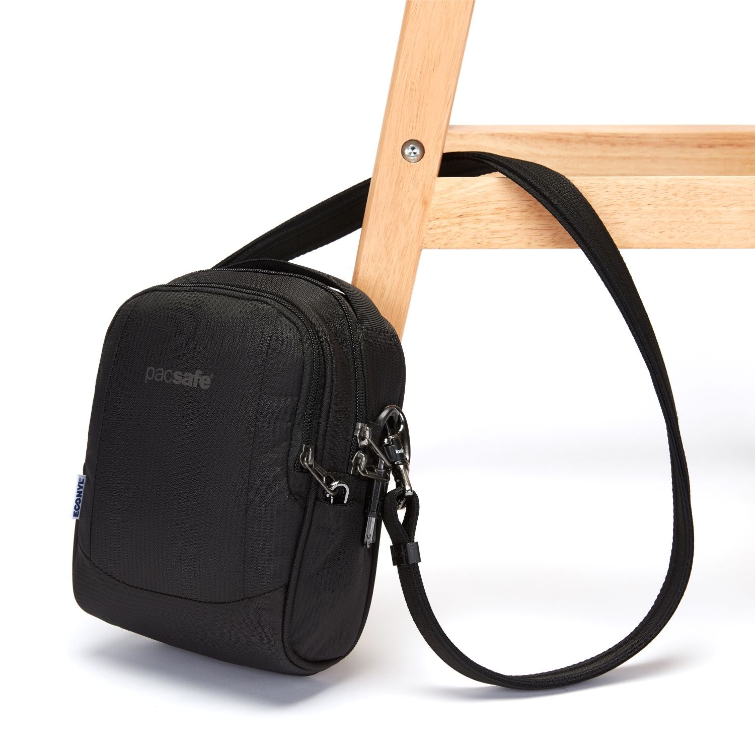 Buy Anti-Theft Duffel Bags Online | Pacsafe Official - Pacsafe ...
