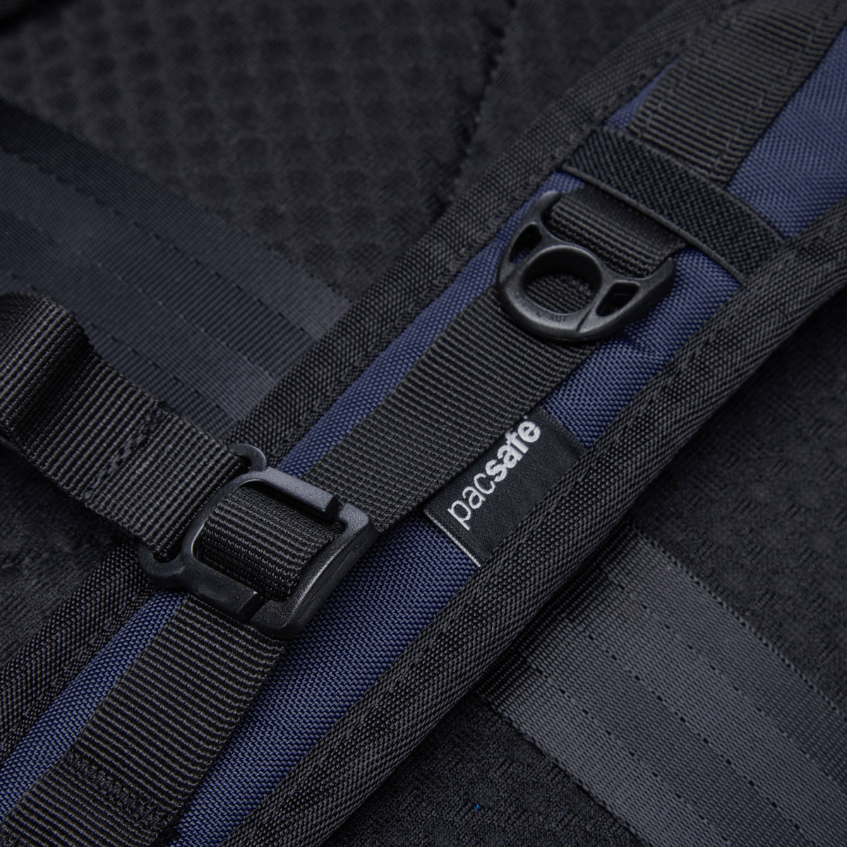 Pacsafe® V 24L anti-theft active backpack | Pacsafe® - Pacsafe ...